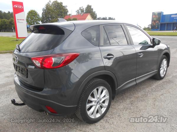 Grey Mazda CX-5 2014 in Viljandi, with an engine capacity of 2.20 L and mileage of 228 thousand km for 8790 €, photo 3 on AUTOMOTO.COM.LV