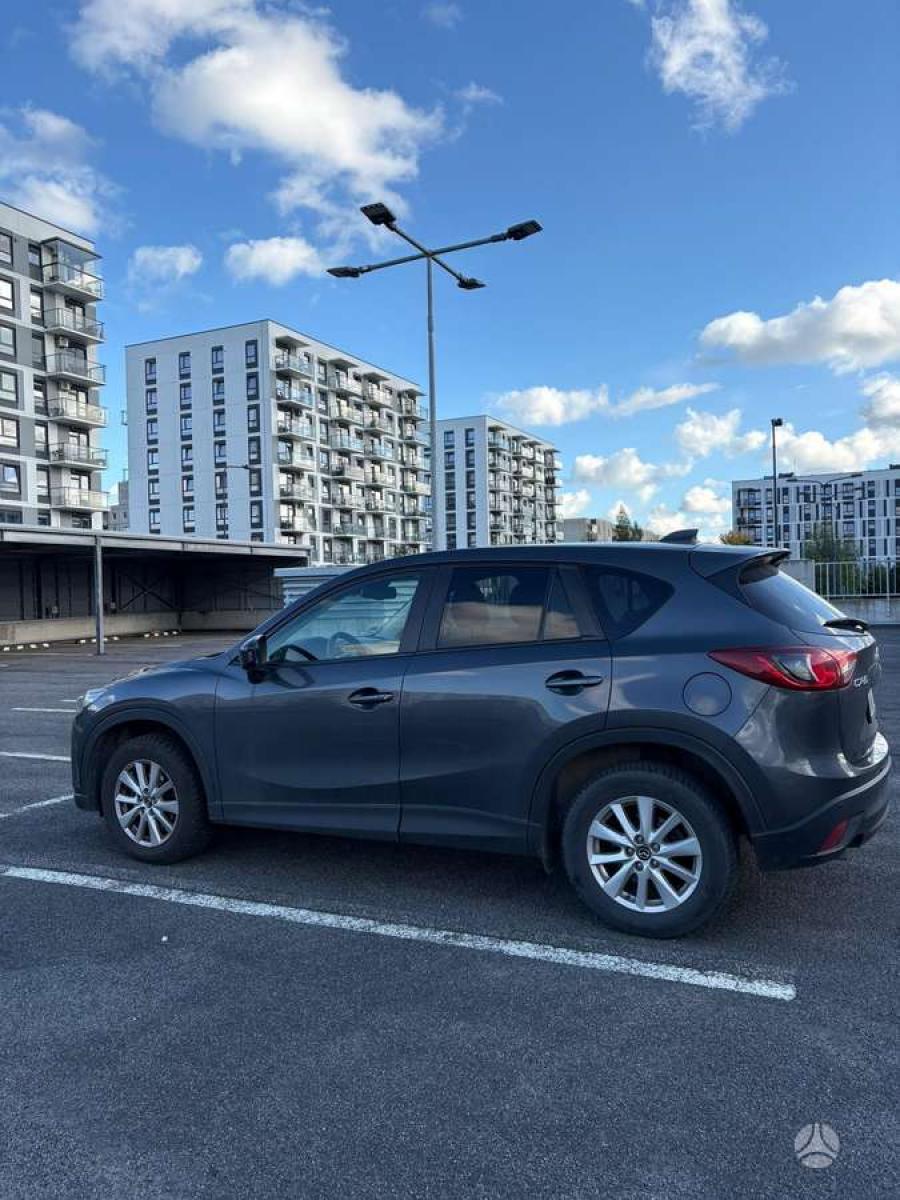 Pelēks Mazda CX-5 2014 Viļņa, ar dzinēja tilpumu 2.19 L un nobraukumu 221 tūkst. km par 6899 €, foto 4 vietnē AUTOMOTO.COM.LV