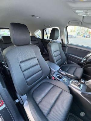 Pelēks Mazda CX-5 2014 Viļņa, ar dzinēja tilpumu 2.19 L un nobraukumu 221 tūkst. km par 6899 €, foto 9 vietnē AUTOMOTO.COM.LV