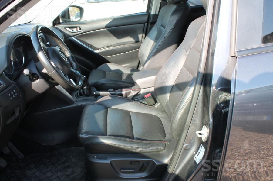 Pelēks Mazda CX-5 2014 Daugavpils, ar dzinēja tilpumu 2.20 L un nobraukumu 256 tūkst. km par 7490 €, foto 17 vietnē AUTOMOTO.COM.LV
