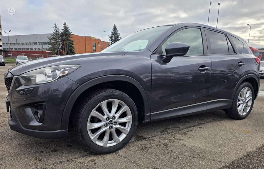 Grey Mazda CX-5 2014 in Marijampole, with an engine capacity of 2.19 L and mileage of 264 thousand km for 5200 €, photo 3 on AUTOMOTO.COM.LV