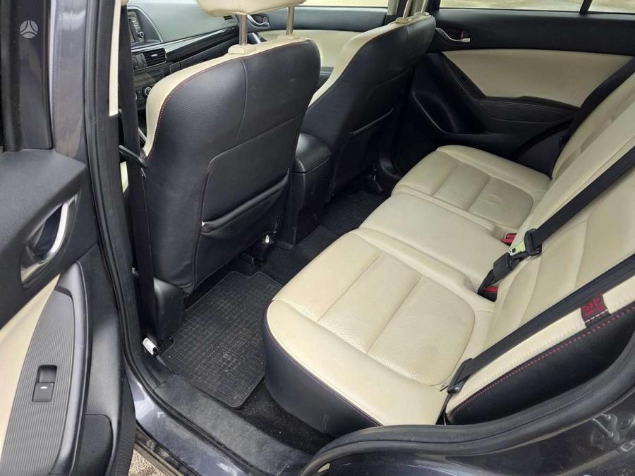Grey Mazda CX-5 2014 in Marijampole, with an engine capacity of 2.19 L and mileage of 264 thousand km for 5200 €, photo 9 on AUTOMOTO.COM.LV