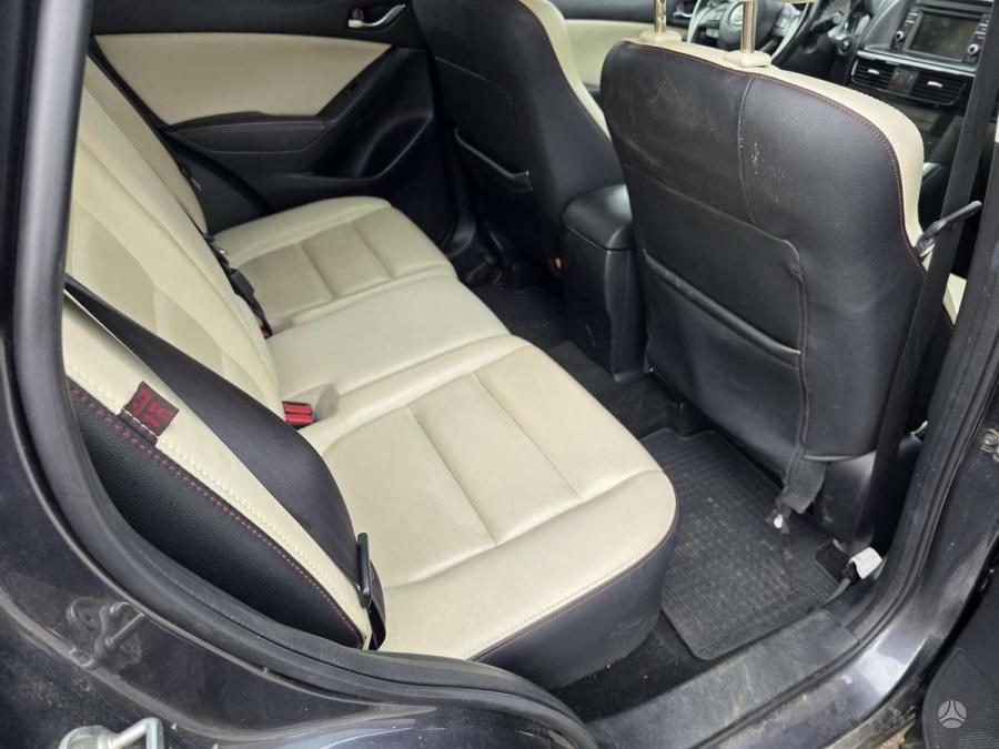 Grey Mazda CX-5 2014 in Marijampole, with an engine capacity of 2.19 L and mileage of 264 thousand km for 5200 €, photo 10 on AUTOMOTO.COM.LV
