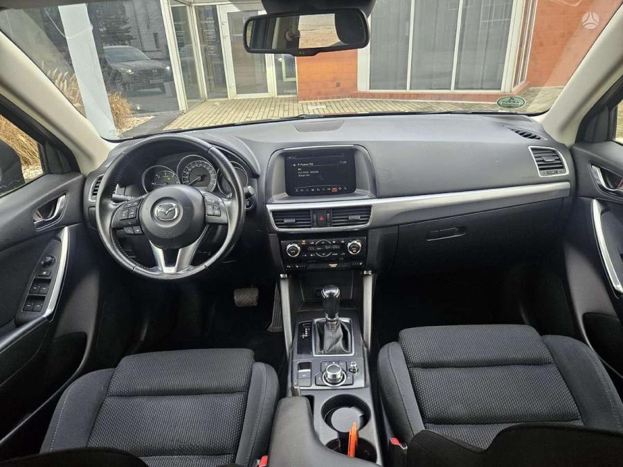 Grey Mazda CX-5 2015 in Marijampole, with an engine capacity of 2.19 L and mileage of 178 thousand km for 8500 €, photo 7 on AUTOMOTO.COM.LV