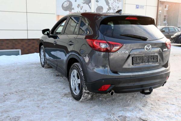 Grey Mazda CX-5 2015 in Kretinga, with an engine capacity of 2.19 L and mileage of 235 thousand km for 8999 €, photo 7 on AUTOMOTO.COM.LV