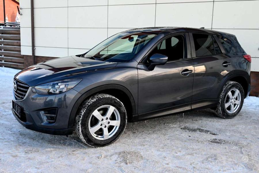 Grey Mazda CX-5 2015 in Kretinga, with an engine capacity of 2.19 L and mileage of 235 thousand km for 8999 €, photo 3 on AUTOMOTO.COM.LV
