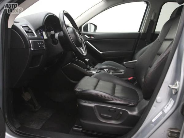 Pelēks Mazda CX-5 2015 Viļņa, ar dzinēja tilpumu 2.50 L un nobraukumu 182 tūkst. km par 14699 €, foto 4 vietnē AUTOMOTO.COM.LV