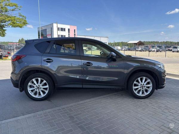 Grey Mazda CX-5 2015 in Taurage, with an engine capacity of 2.19 L and mileage of 120 thousand km for 7300 €, photo 5 on AUTOMOTO.COM.LV