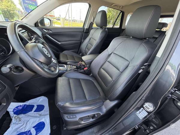 Grey Mazda CX-5 2015 in Taurage, with an engine capacity of 2.19 L and mileage of 120 thousand km for 7300 €, photo 9 on AUTOMOTO.COM.LV