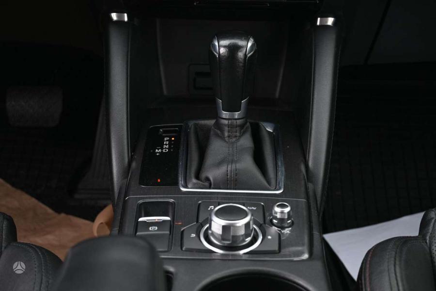 Grey Mazda CX-5 2015 in Kretinga, with an engine capacity of 2.19 L and mileage of 232 thousand km for 9699 €, photo 34 on AUTOMOTO.COM.LV