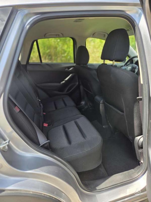Grey Mazda CX-5 2015 in Vilnius, with an engine capacity of 2.19 L and mileage of 324 thousand km for 7300 €, photo 8 on AUTOMOTO.COM.LV