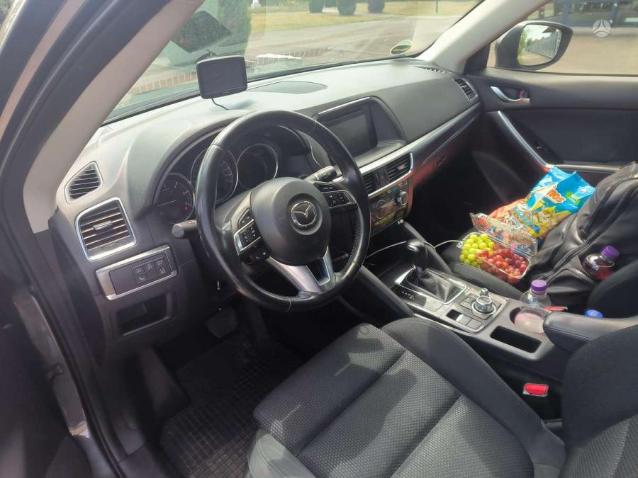 Pelēks Mazda CX-5 2015 Tauragė, ar dzinēja tilpumu 2.19 L un nobraukumu 199 tūkst. km par 6900 €, foto 9 vietnē AUTOMOTO.COM.LV