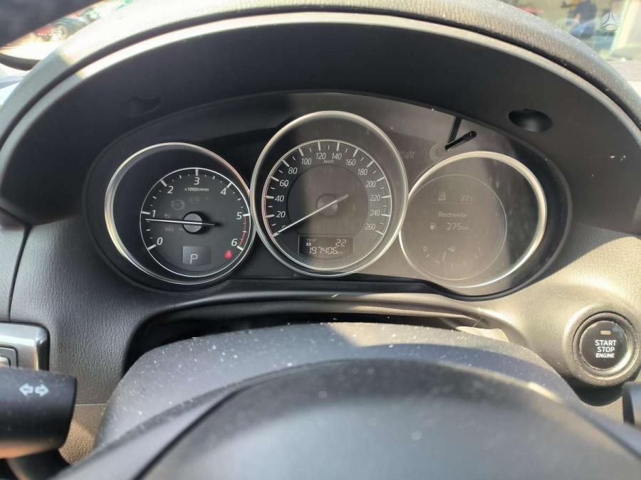 Pelēks Mazda CX-5 2015 Tauragė, ar dzinēja tilpumu 2.19 L un nobraukumu 199 tūkst. km par 6900 €, foto 12 vietnē AUTOMOTO.COM.LV