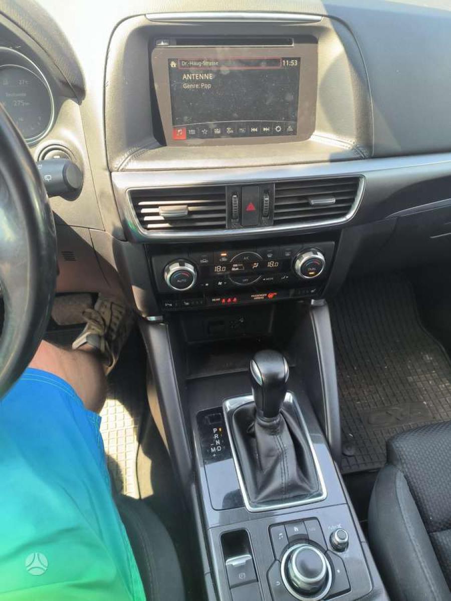 Pelēks Mazda CX-5 2015 Tauragė, ar dzinēja tilpumu 2.19 L un nobraukumu 199 tūkst. km par 6900 €, foto 14 vietnē AUTOMOTO.COM.LV