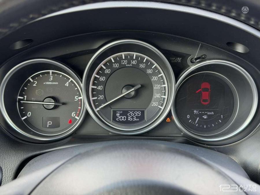 Grey Mazda CX-5 2015 in Taurage, with an engine capacity of 2.20 L and mileage of 200 thousand km for 8600 €, photo 15 on AUTOMOTO.COM.LV