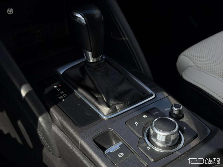 Grey Mazda CX-5 2015 in Taurage, with an engine capacity of 2.20 L and mileage of 200 thousand km for 8600 €, photo 20 on AUTOMOTO.COM.LV