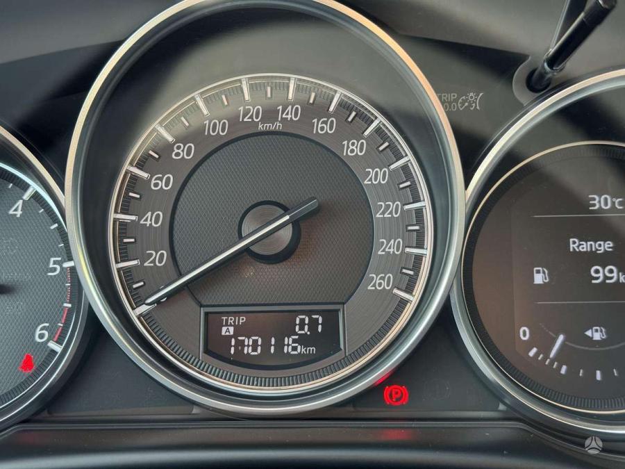 Grey Mazda CX-5 2015 in Telschi, with an engine capacity of 2.19 L and mileage of 170 thousand km for 8700 €, photo 22 on AUTOMOTO.COM.LV