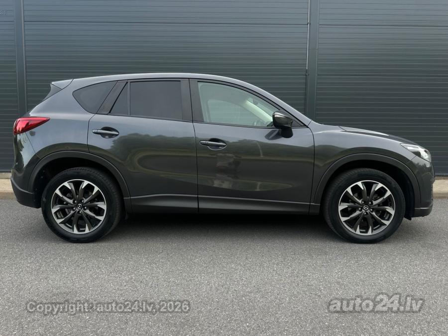 Pelēks Mazda CX-5 2015 Viljandi, ar dzinēja tilpumu 2.20 L un nobraukumu 189 tūkst. km par 10490 €, foto 8 vietnē AUTOMOTO.COM.LV