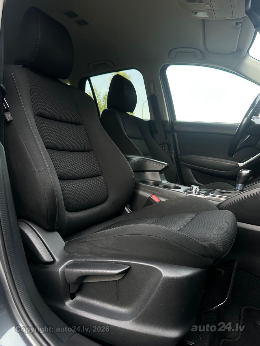 Pelēks Mazda CX-5 2015 Viljandi, ar dzinēja tilpumu 2.20 L un nobraukumu 189 tūkst. km par 10490 €, foto 16 vietnē AUTOMOTO.COM.LV