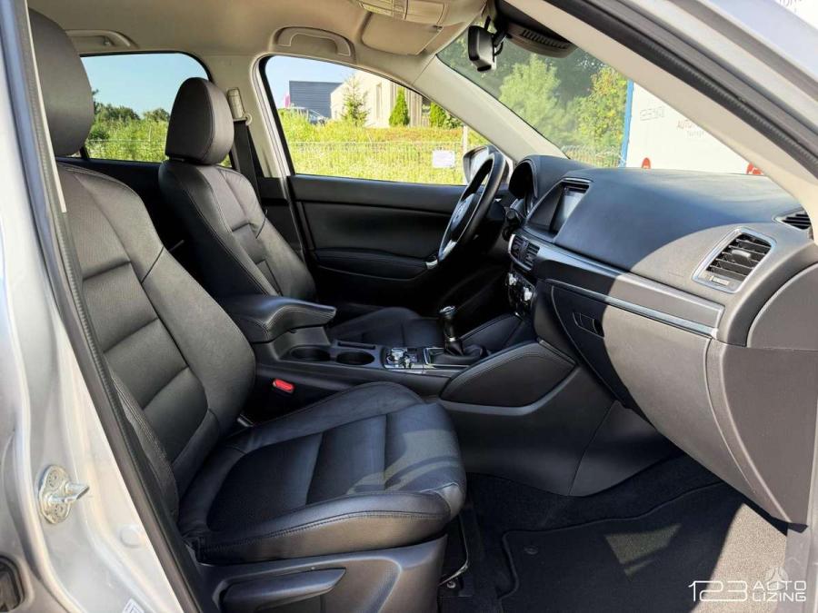 Pelēks Mazda CX-5 2015 Tauragė, ar dzinēja tilpumu 2.20 L un nobraukumu 219 tūkst. km par 7300 €, foto 15 vietnē AUTOMOTO.COM.LV