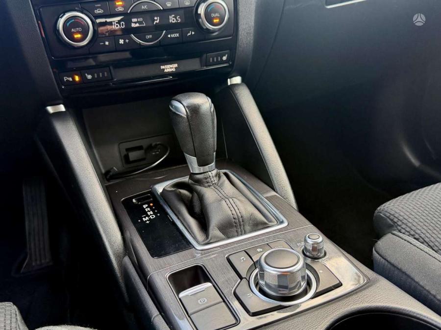 Pelēks Mazda CX-5 2015 Viļņa, ar dzinēja tilpumu 2.19 L un nobraukumu 180 tūkst. km par 6100 €, foto 17 vietnē AUTOMOTO.COM.LV