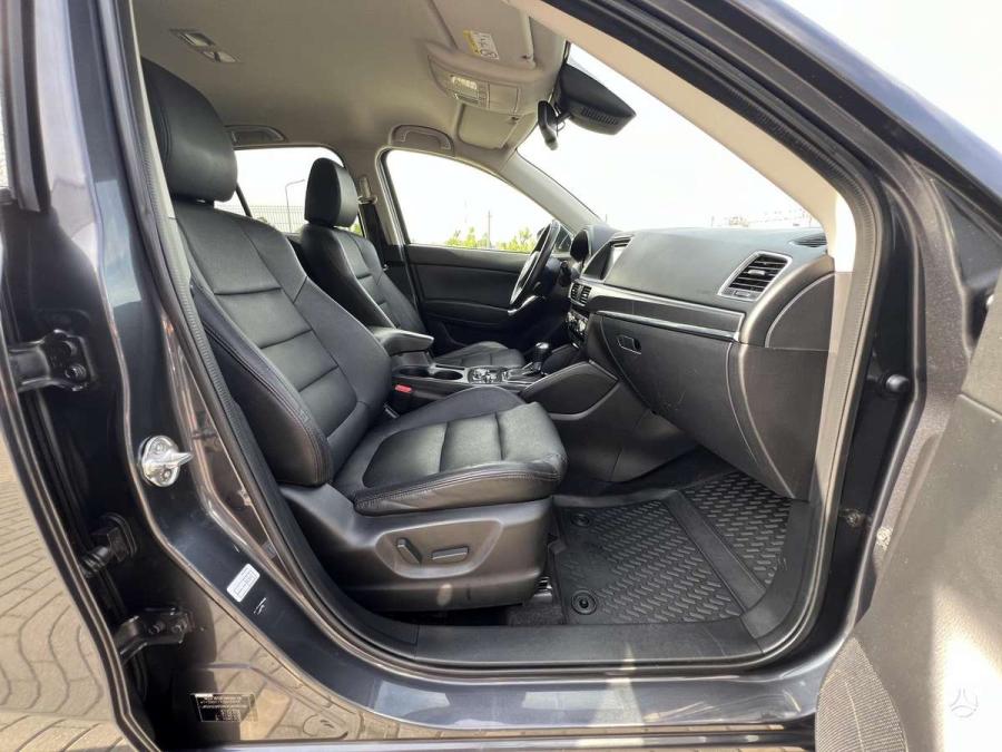 Pelēks Mazda CX-5 2015 Šauļi, ar dzinēja tilpumu 2.19 L un nobraukumu 165 tūkst. km par 9800 €, foto 29 vietnē AUTOMOTO.COM.LV