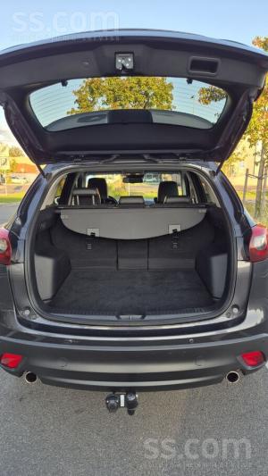 Grey Mazda CX-5 2015 in Riga, with an engine capacity of 2.20 L and mileage of 198 thousand km for 9400 €, photo 8 on AUTOMOTO.COM.LV