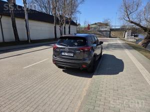 Grey Mazda CX-5 2016 in Riga, with an engine capacity of 2.20 L and mileage of 202 thousand km for 9750 €, photo 4 on AUTOMOTO.COM.LV