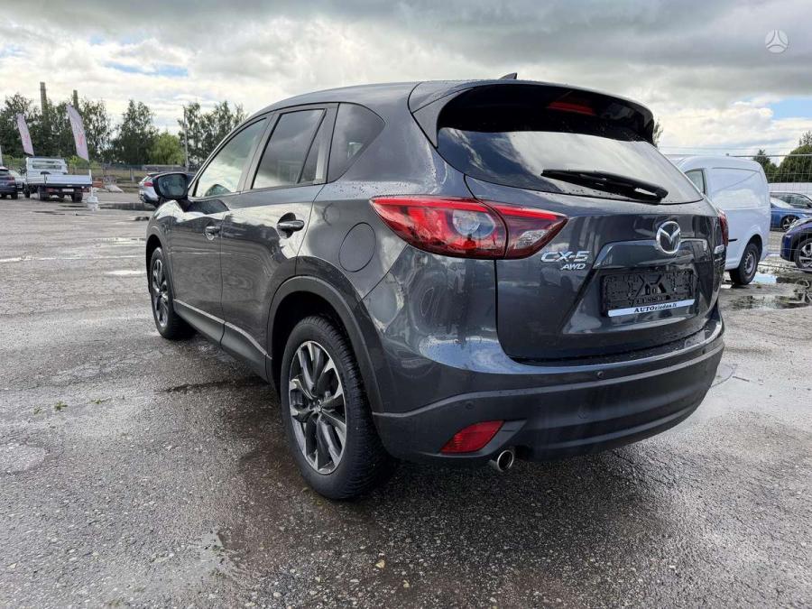 Pelēks Mazda CX-5 2016 Panevēža, ar dzinēja tilpumu 2.19 L un nobraukumu 172 tūkst. km par 10500 €, foto 8 vietnē AUTOMOTO.COM.LV