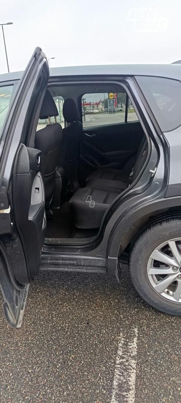 Pelēks Mazda CX-5 2016 Viļņa, ar dzinēja tilpumu 2.20 L un nobraukumu 200 tūkst. km par 8500 €, foto 5 vietnē AUTOMOTO.COM.LV