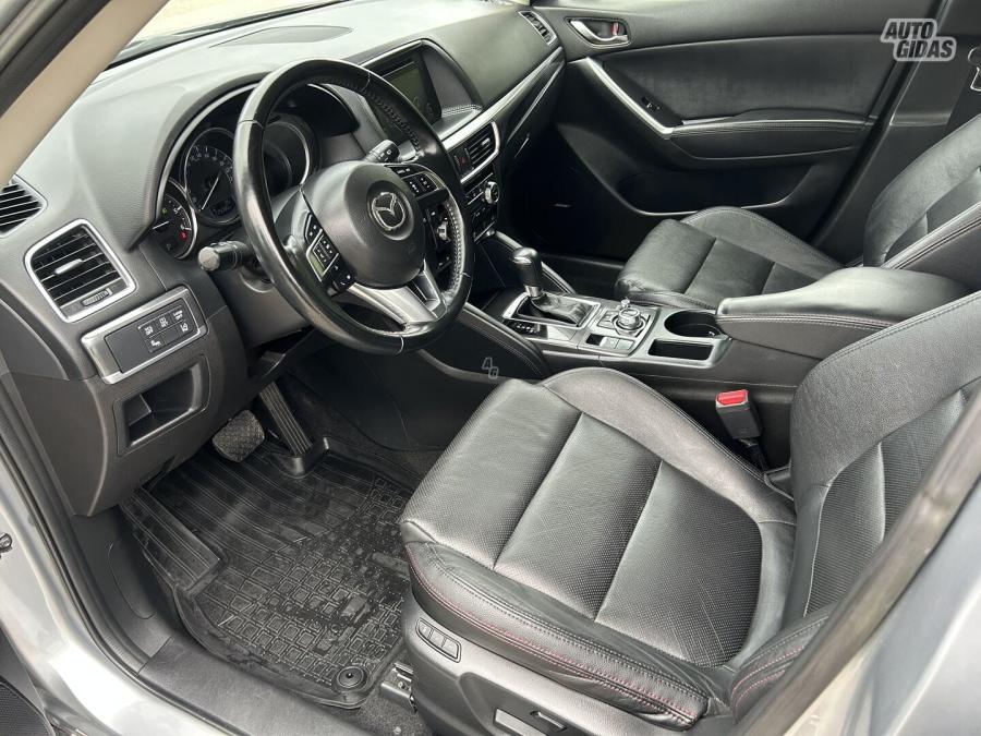 Pelēks Mazda CX-5 2016 Alīta, ar dzinēja tilpumu 2.20 L un nobraukumu 225 tūkst. km par 8900 €, foto 11 vietnē AUTOMOTO.COM.LV