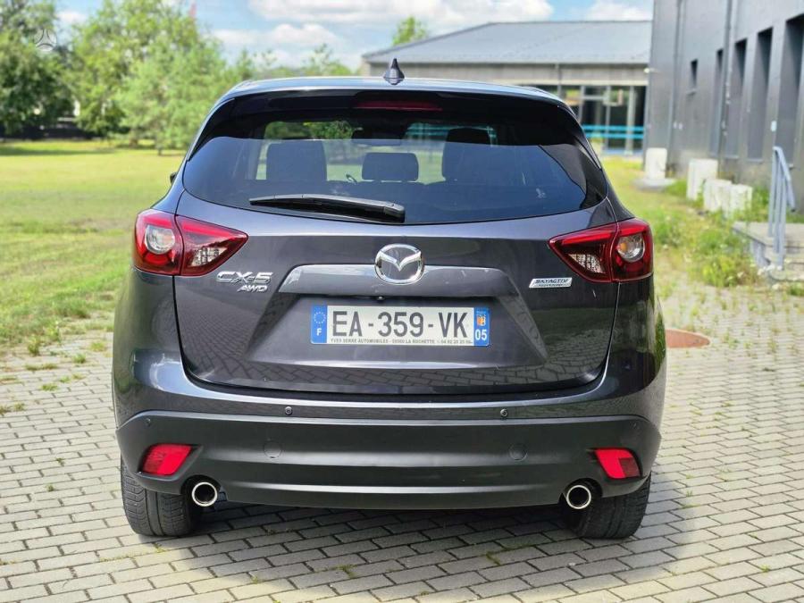 Pelēks Mazda CX-5 2016 Tauragė, ar dzinēja tilpumu 2.19 L un nobraukumu 168 tūkst. km par 8400 €, foto 40 vietnē AUTOMOTO.COM.LV