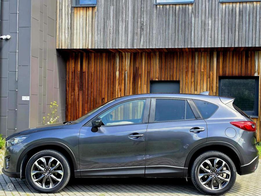 Pelēks Mazda CX-5 2016 Tauragė, ar dzinēja tilpumu 2.19 L un nobraukumu 168 tūkst. km par 7900 €, foto 5 vietnē AUTOMOTO.COM.LV