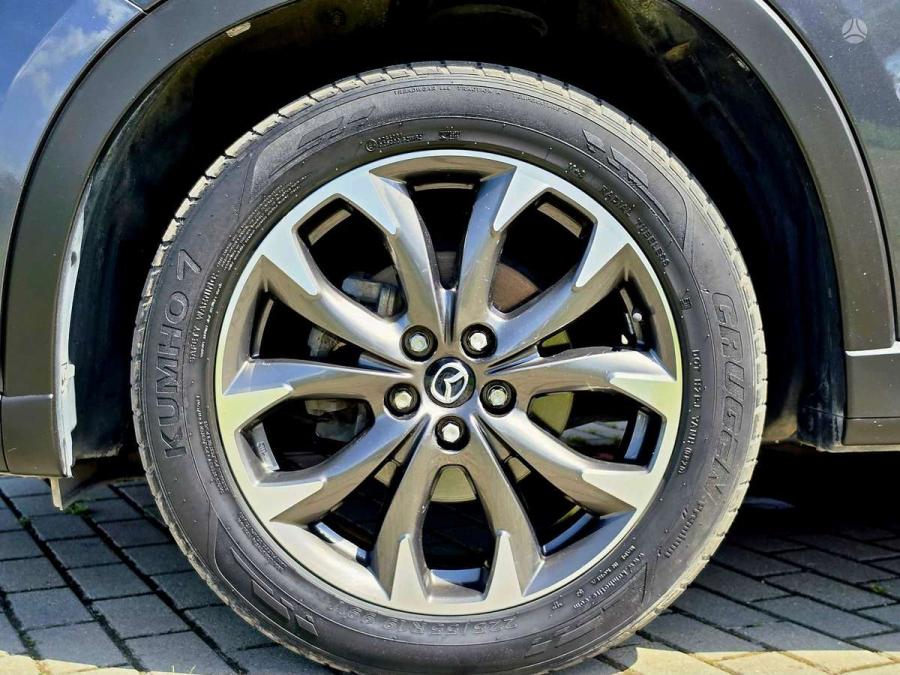 Pelēks Mazda CX-5 2016 Tauragė, ar dzinēja tilpumu 2.19 L un nobraukumu 168 tūkst. km par 7900 €, foto 41 vietnē AUTOMOTO.COM.LV