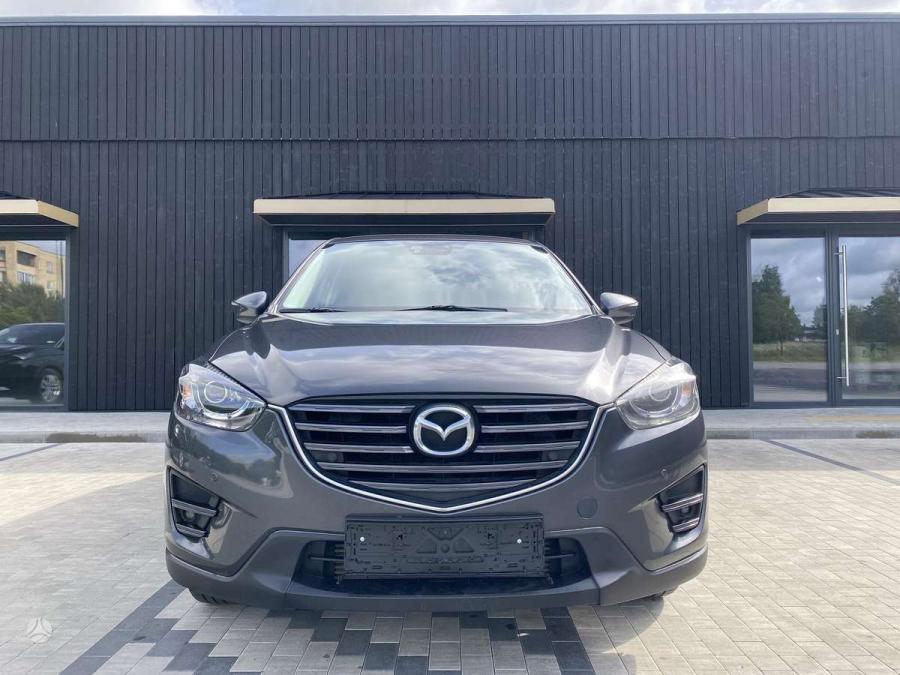 Grey Mazda CX-5 2016 in Siauliai, with an engine capacity of 2.19 L and mileage of 274 thousand km for 7900 €, photo 4 on AUTOMOTO.COM.LV