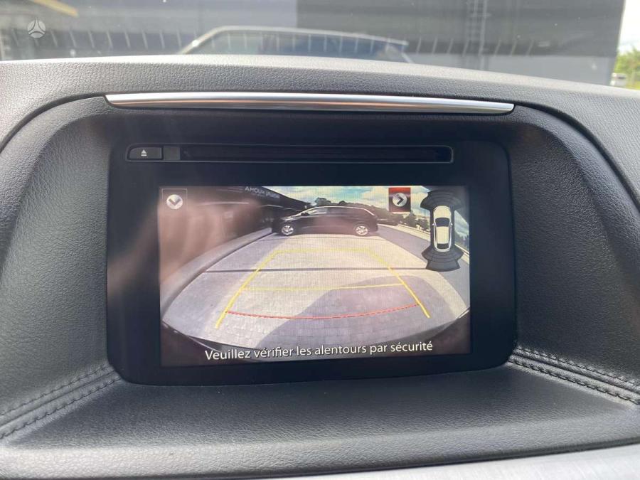 Grey Mazda CX-5 2016 in Siauliai, with an engine capacity of 2.19 L and mileage of 274 thousand km for 7900 €, photo 24 on AUTOMOTO.COM.LV