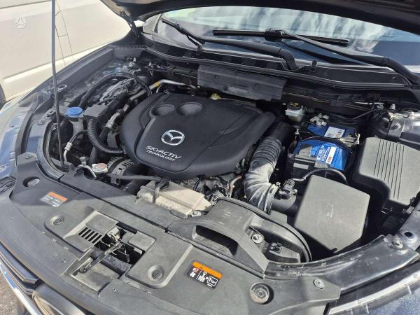 Grey Mazda CX-5 2016 in Utena, with an engine capacity of 2.19 L and mileage of 177 thousand km for 7900 €, photo 8 on AUTOMOTO.COM.LV