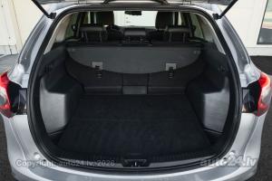 Pelēks Mazda CX-5 2016 Tallina, ar dzinēja tilpumu 2.20 L un nobraukumu 163 tūkst. km par 11990 €, foto 14 vietnē AUTOMOTO.COM.LV