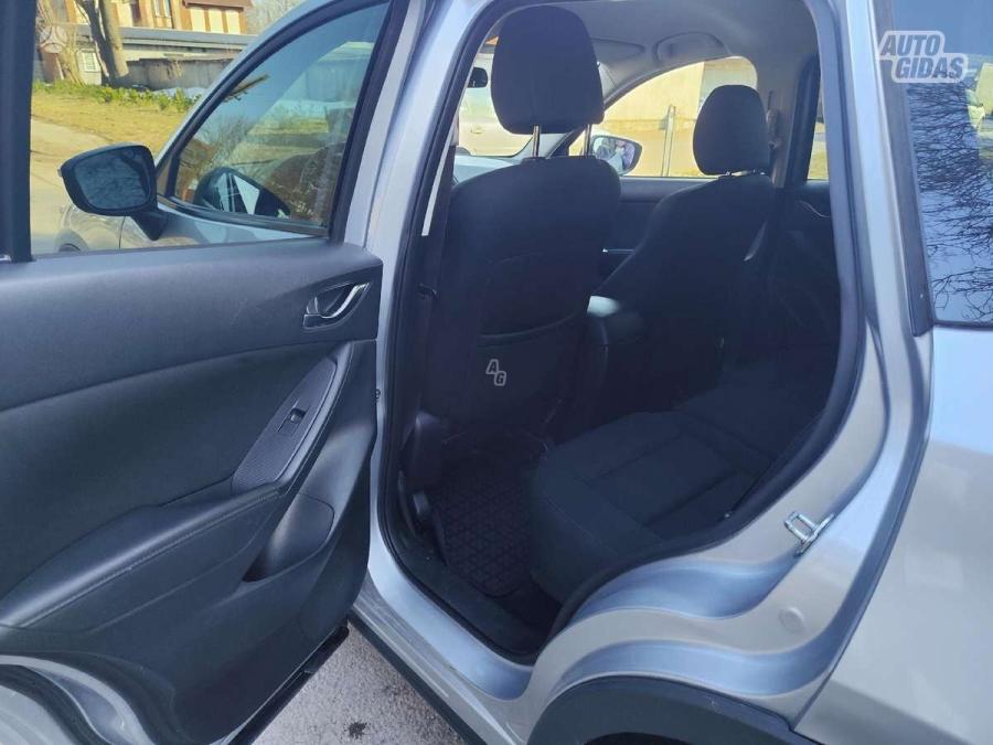 Pelēks Mazda CX-5 2016 Klaipėda, ar dzinēja tilpumu 2.50 L un nobraukumu 255 tūkst. km par 6950 €, foto 4 vietnē AUTOMOTO.COM.LV