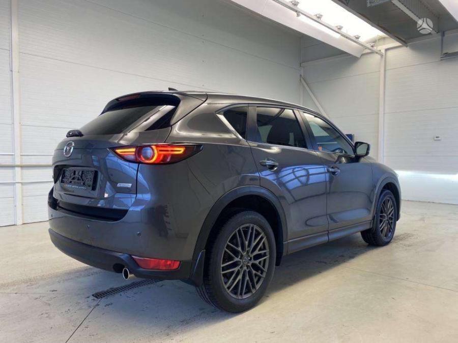 Grey Mazda CX-5 2017 in Radviliskis, with an engine capacity of 2.19 L and mileage of 202 thousand km for 13550 €, photo 3 on AUTOMOTO.COM.LV
