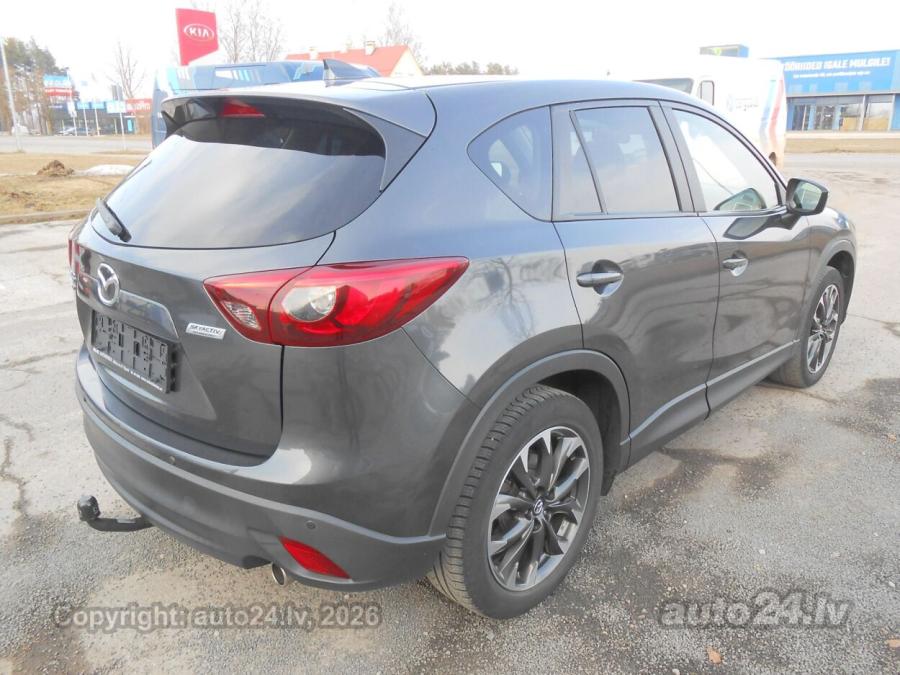 Grey Mazda CX-5 2017 in Viljandi, with an engine capacity of 2.20 L and mileage of 191 thousand km for 11490 €, photo 2 on AUTOMOTO.COM.LV