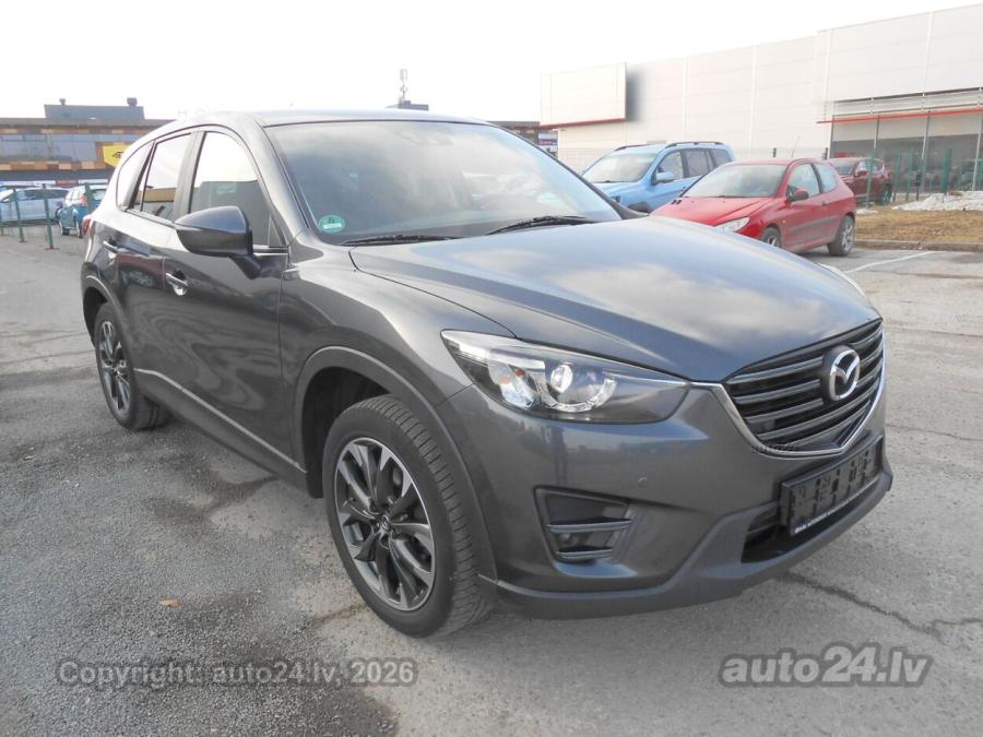 Grey Mazda CX-5 2017 in Viljandi, with an engine capacity of 2.20 L and mileage of 191 thousand km for 11490 €, photo 3 on AUTOMOTO.COM.LV