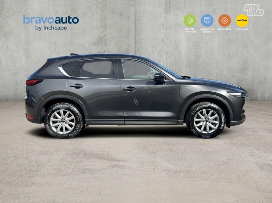 Grey Mazda CX-5 2017 in Kaunas, with an engine capacity of 2.50 L and mileage of 138 thousand km for 21271 €, photo 7 on AUTOMOTO.COM.LV