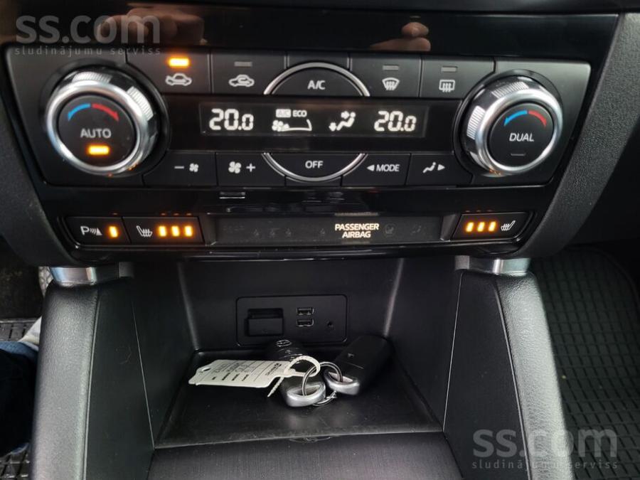 Grey Mazda CX-5 2017 in Riga, with an engine capacity of 2.20 L and mileage of 0 thousand km for 8000 €, photo 19 on AUTOMOTO.COM.LV