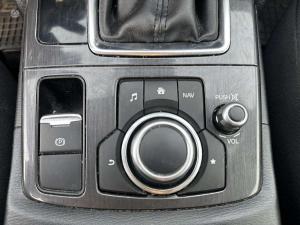 Grey Mazda CX-5 2017 in Rokiskis, with an engine capacity of 2.19 L and mileage of 154 thousand km for 8950 €, photo 15 on AUTOMOTO.COM.LV