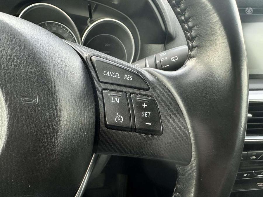 Grey Mazda CX-5 2017 in Rokiskis, with an engine capacity of 2.19 L and mileage of 154 thousand km for 8950 €, photo 19 on AUTOMOTO.COM.LV