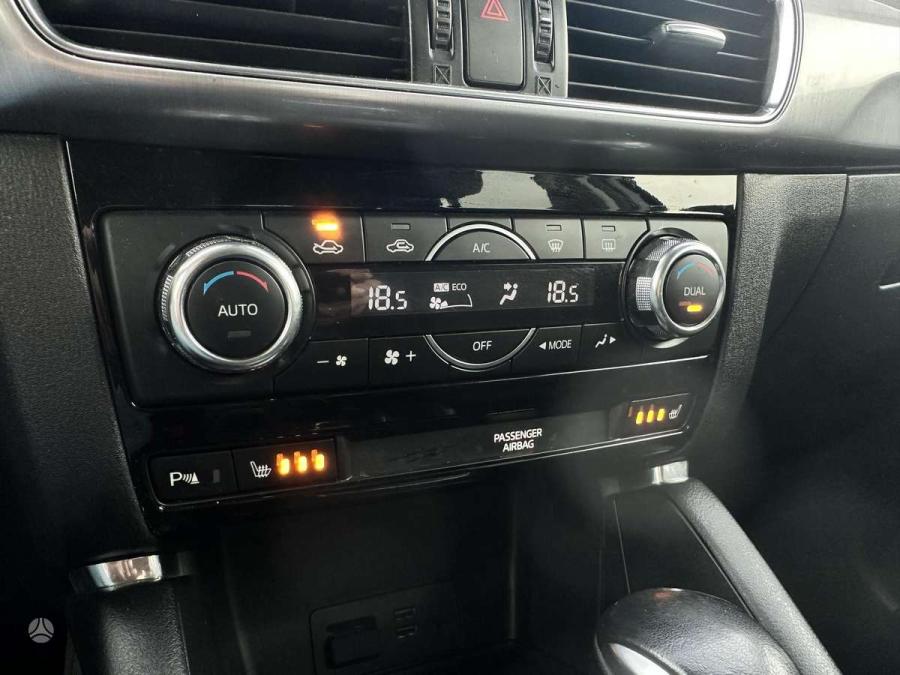 Grey Mazda CX-5 2017 in Rokiskis, with an engine capacity of 2.19 L and mileage of 154 thousand km for 8950 €, photo 20 on AUTOMOTO.COM.LV
