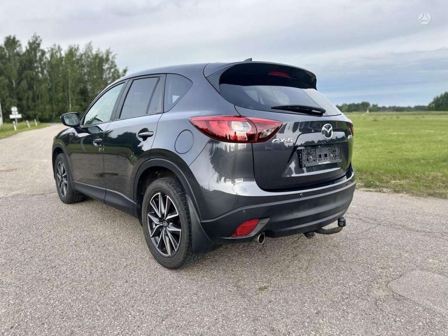 Grey Mazda CX-5 2017 in Rokiskis, with an engine capacity of 2.19 L and mileage of 154 thousand km for 8950 €, photo 26 on AUTOMOTO.COM.LV