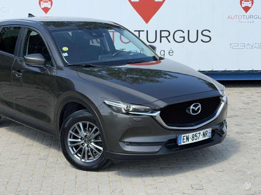 Grey Mazda CX-5 2017 in Taurage, with an engine capacity of 2.19 L and mileage of 167 thousand km for 11900 €, photo 5 on AUTOMOTO.COM.LV