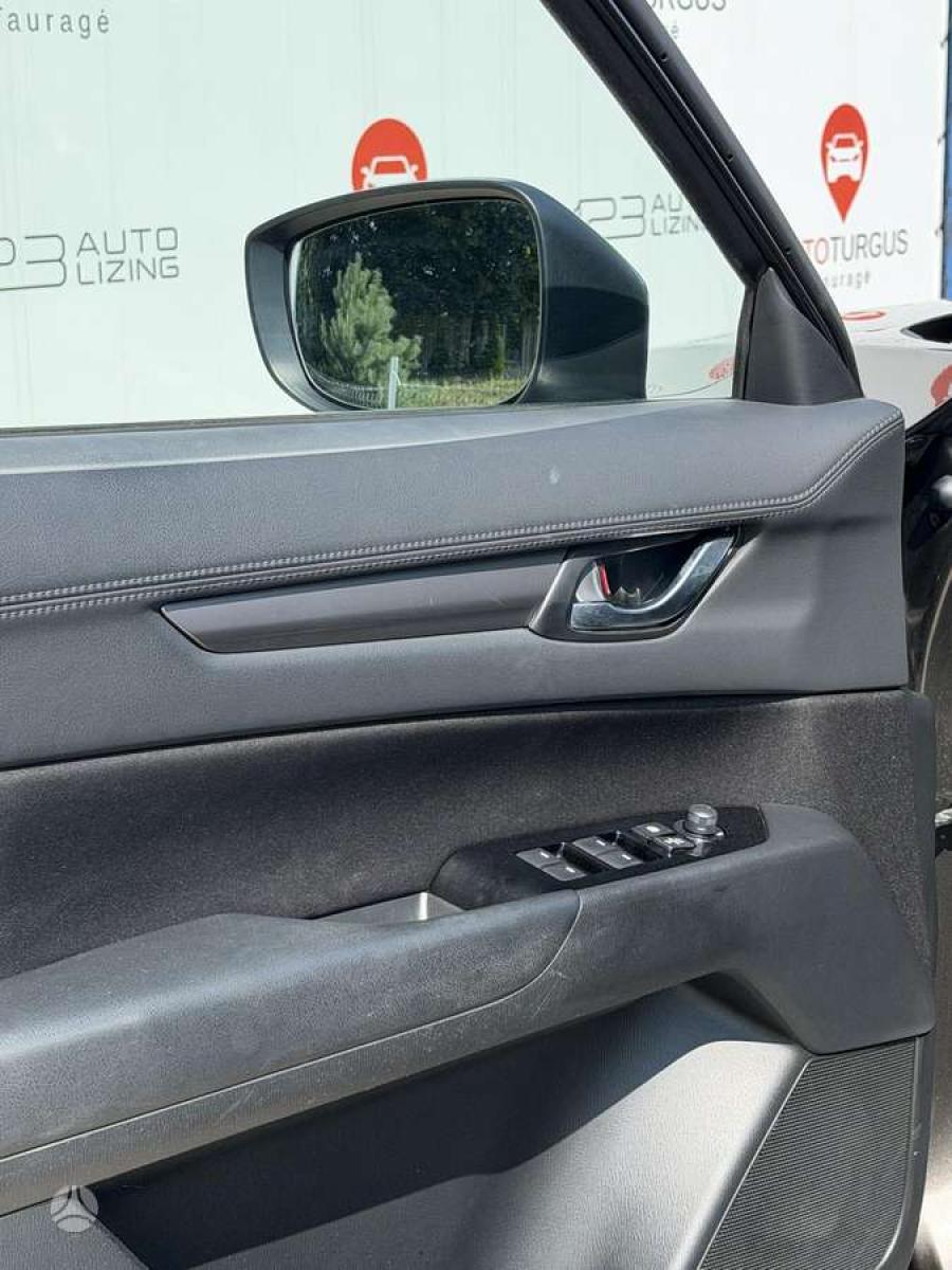Grey Mazda CX-5 2017 in Taurage, with an engine capacity of 2.19 L and mileage of 167 thousand km for 11900 €, photo 29 on AUTOMOTO.COM.LV